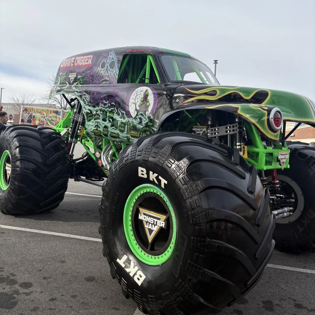 Grave Digger 45 | Monster Trucks Wiki | Fandom