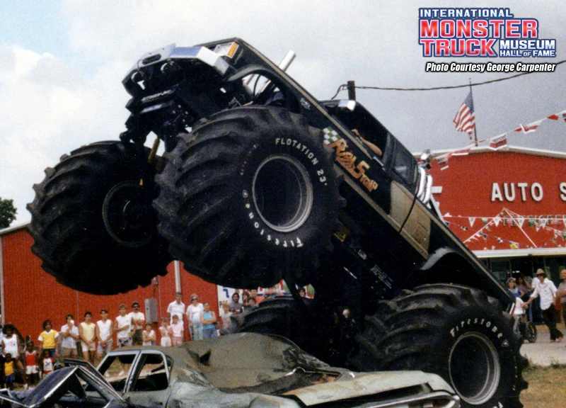 Push-N-Stomp | Monster Trucks Wiki | Fandom