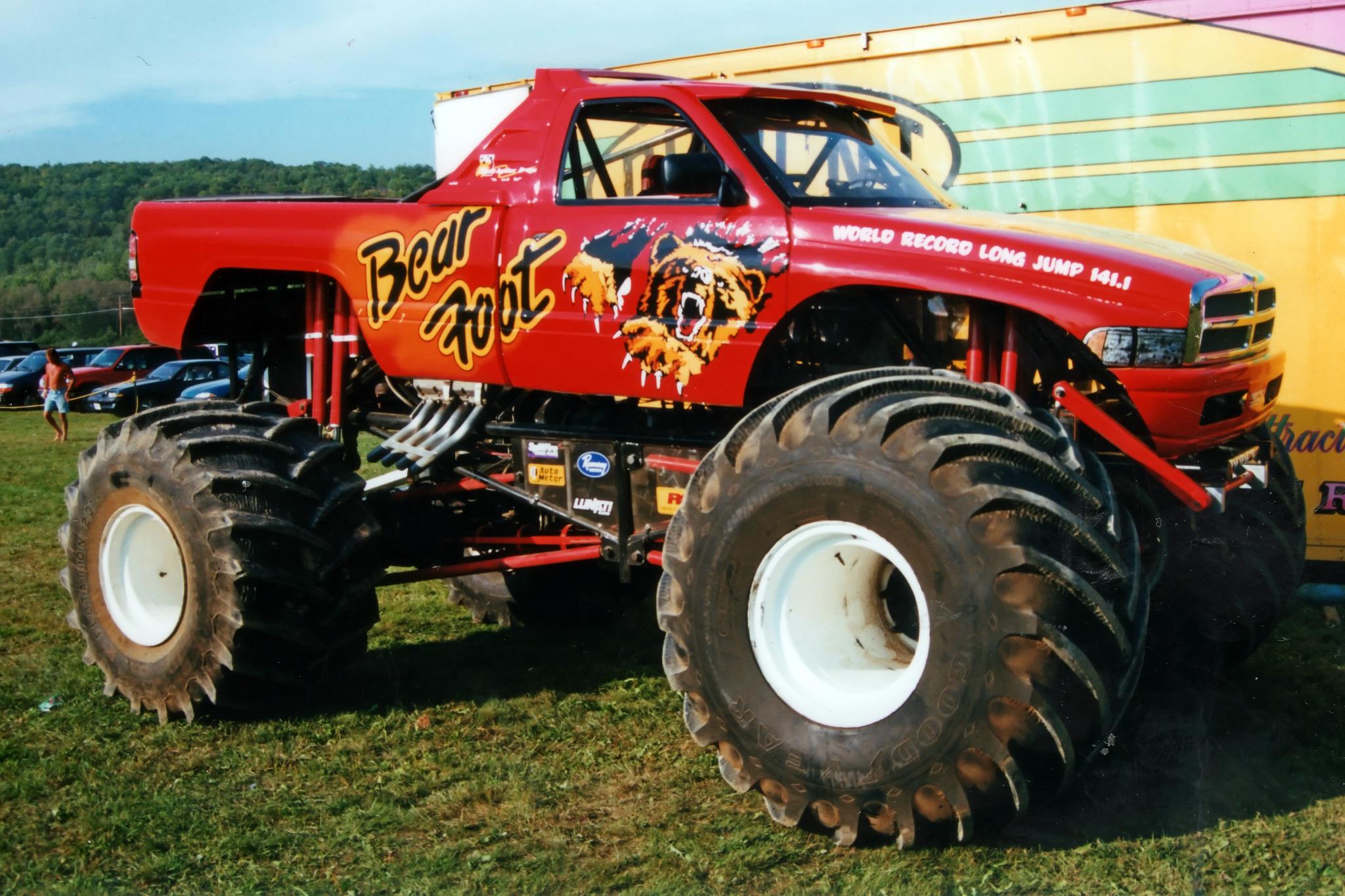 Bigfoot Monster Truck 2001