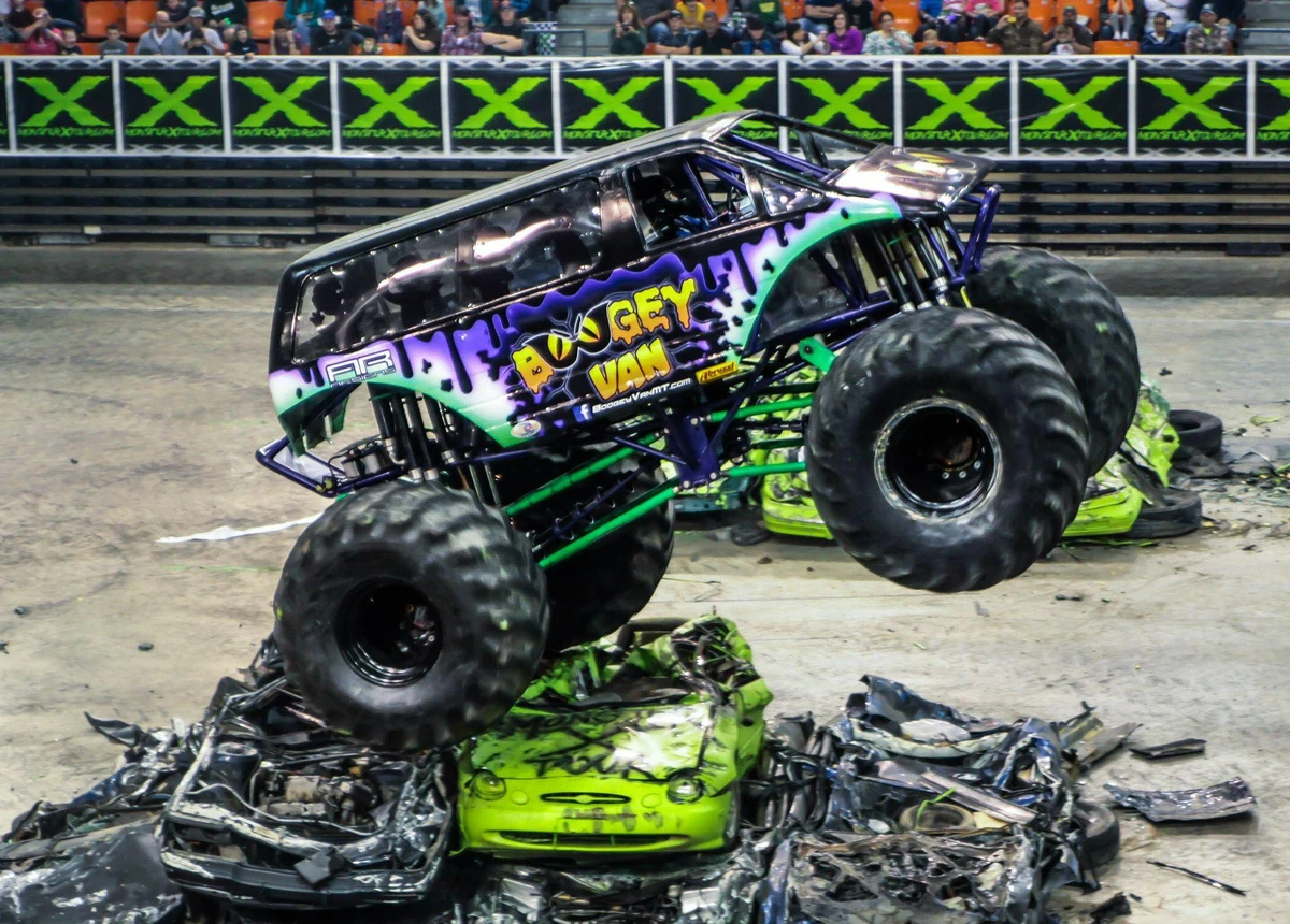 Boogey Van (Rettew) | Monster Trucks Wiki | Fandom
