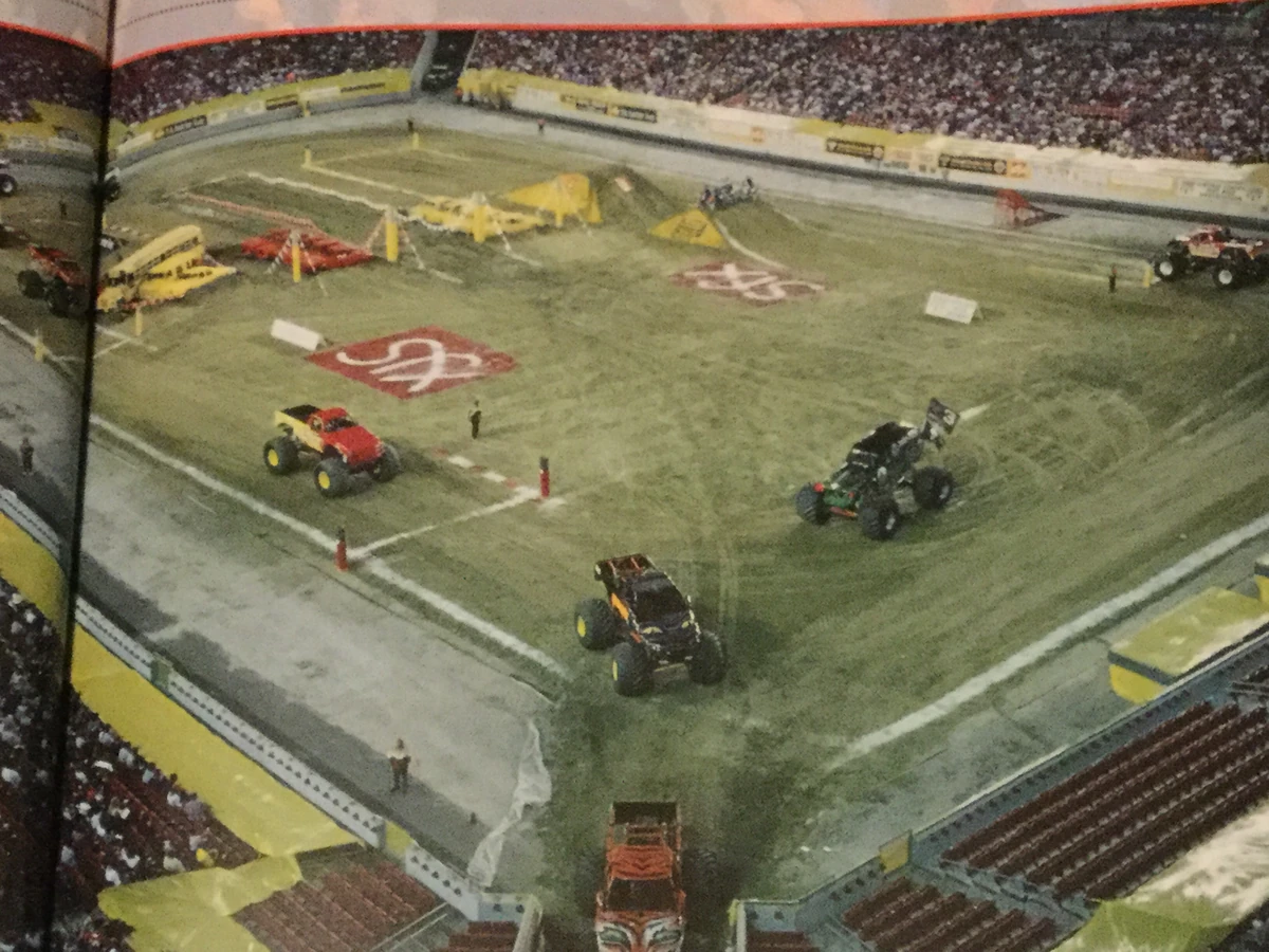 Tampa 2001 | Monster Trucks Wiki | Fandom