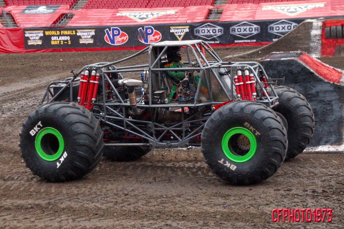 Avenger 3 | Monster Trucks Wiki | Fandom