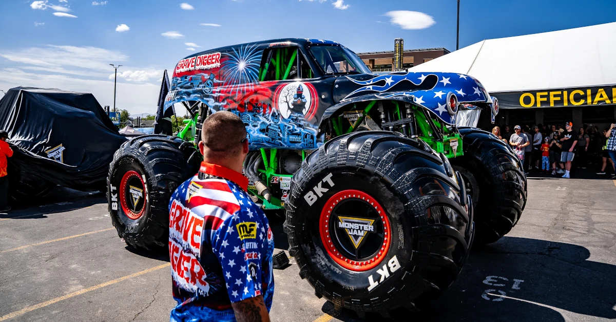 Grave Digger Stars and Stripes | Monster Trucks Wiki | Fandom