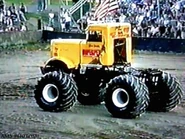 Super Pete | Monster Trucks Wiki | Fandom