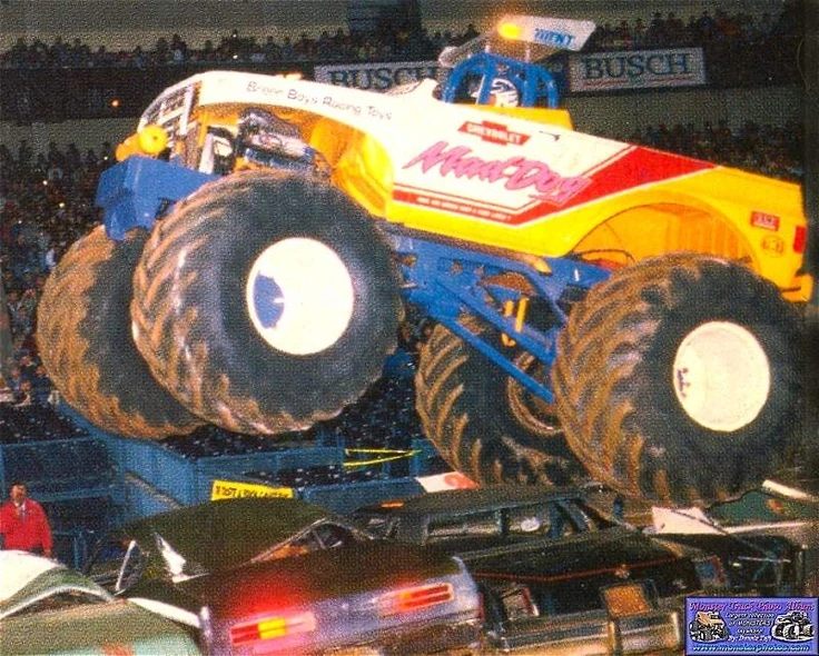 Mad Dog 3 | Monster Trucks Wiki | Fandom