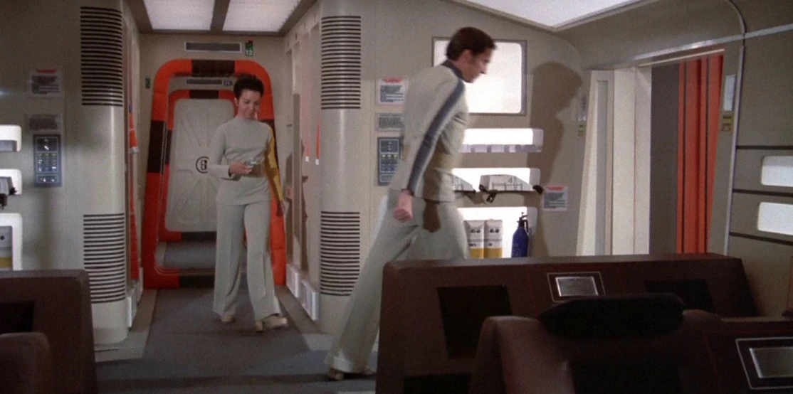 Laurie Davis | Moonbase Alpha Wiki | Fandom