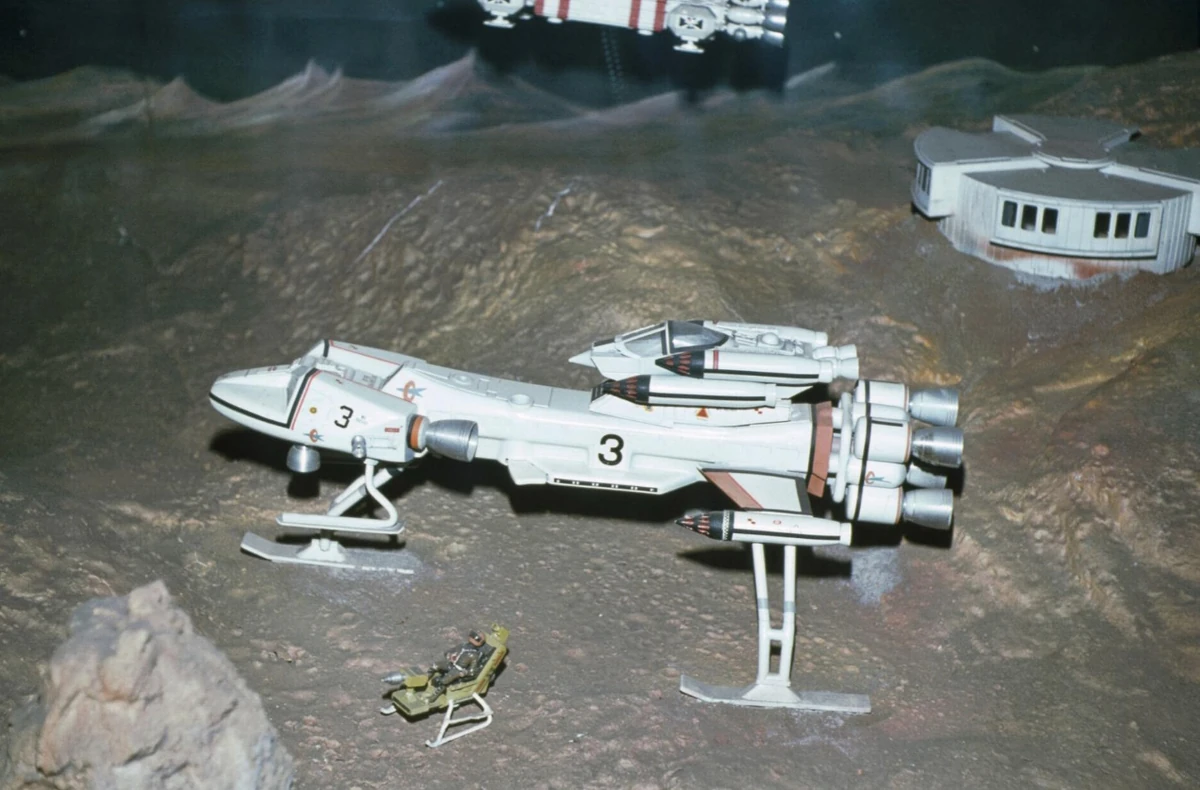 Starcruiser | Moonbase Alpha Wiki | Fandom
