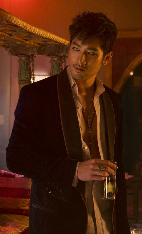 Magnus Bane Actor