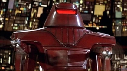 Black Hole Maximilian Robot