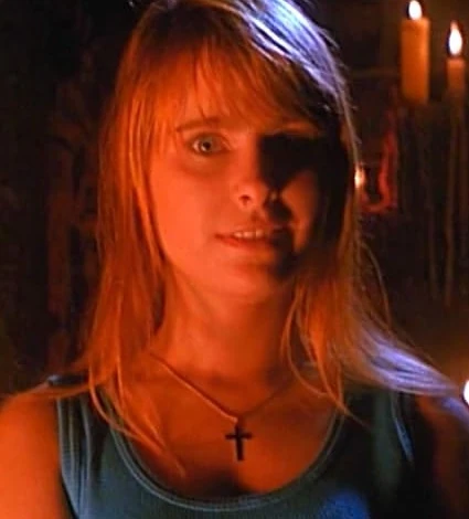 Lucy Barrett | Movie Database Wiki | Fandom