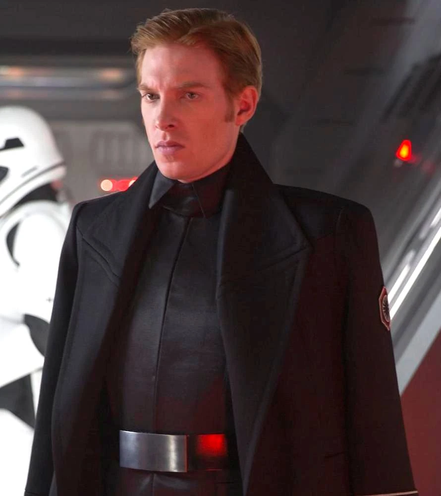 Hux | Movie Database Wiki | Fandom