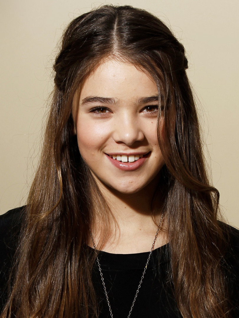 Hailee Steinfeld Moviepedia Wiki Fandom