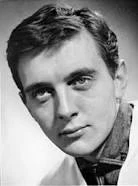 David Hemmings | Moviepedia Wiki | Fandom