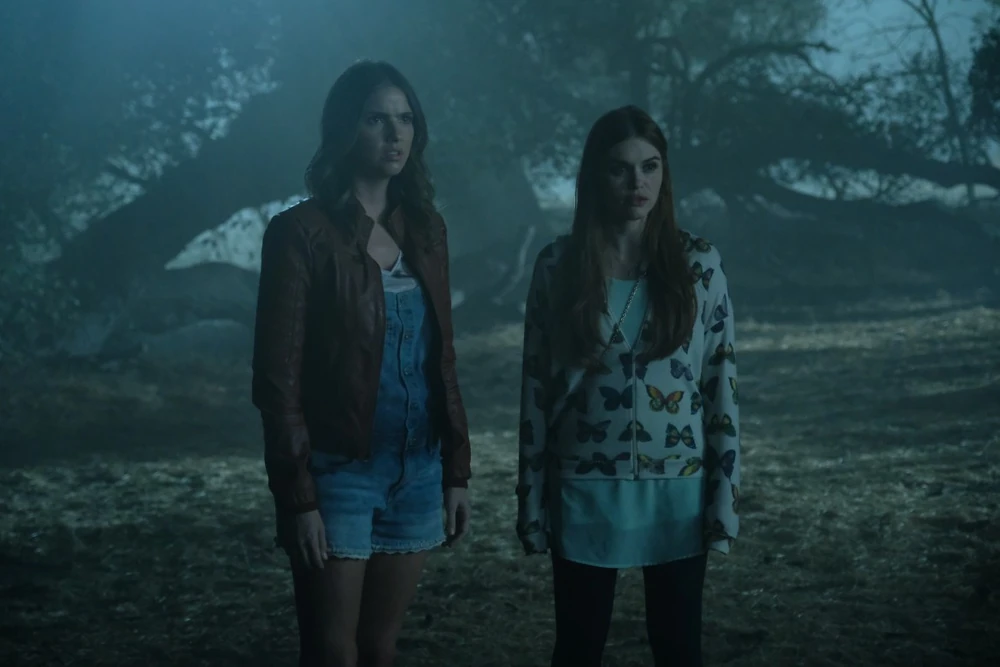 Lydia and Malia | Movieswiki Wiki | Fandom