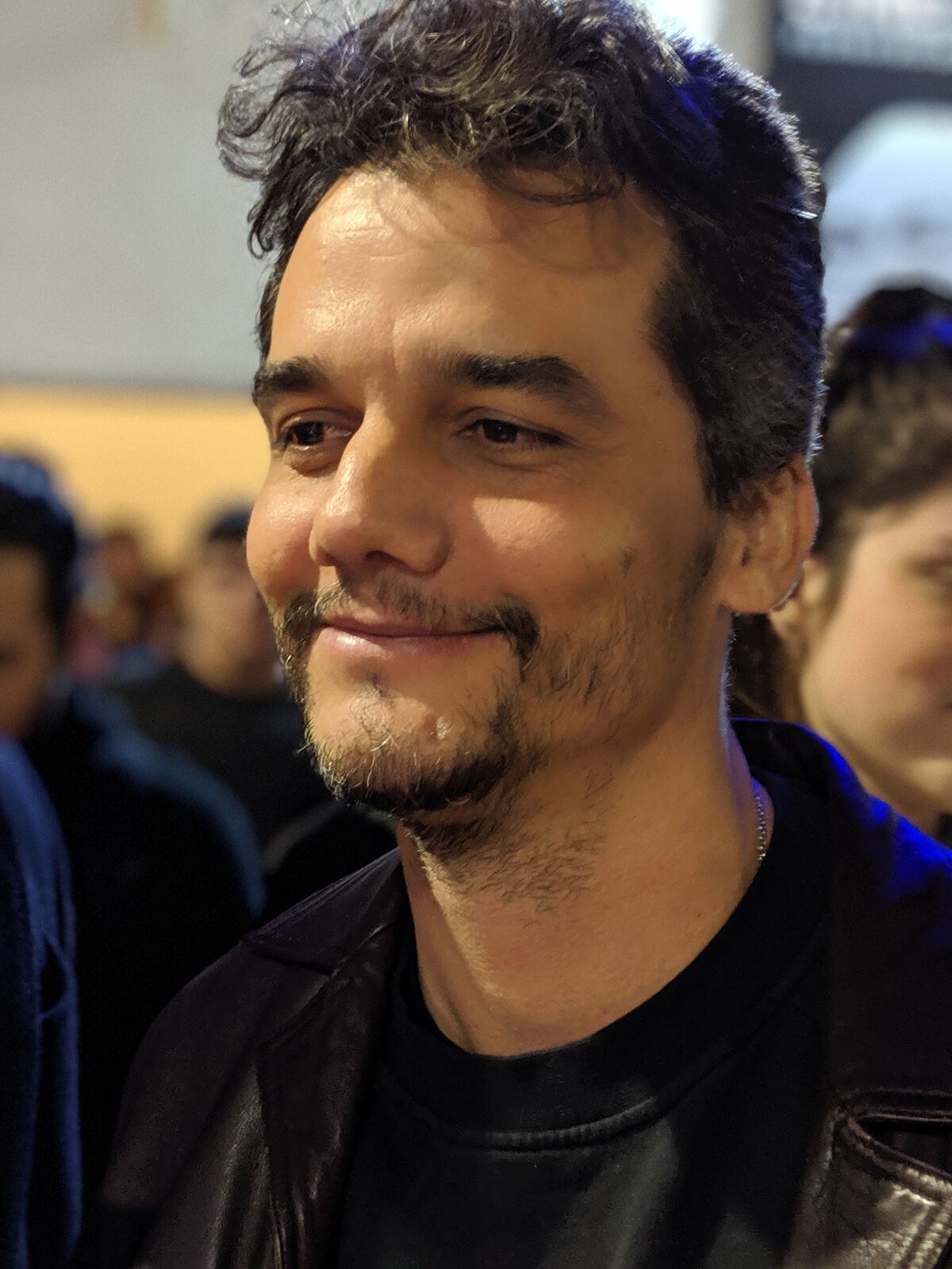 Wagner Moura | Mr. & Mrs. Smith Wiki | Fandom