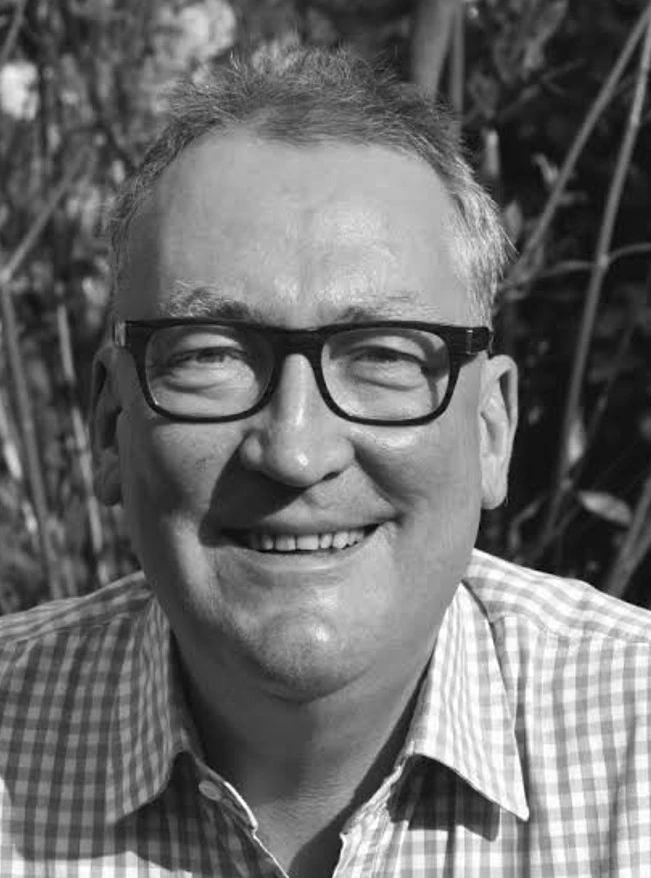 Peter Bennett-Jones | Mr. Bean Wiki | Fandom