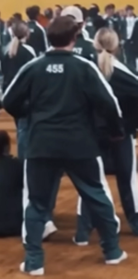 Player 455 | MrBeast Squid Game Wiki | Fandom