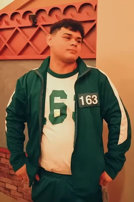 Player 163 | MrBeast Squid Game Wiki | Fandom