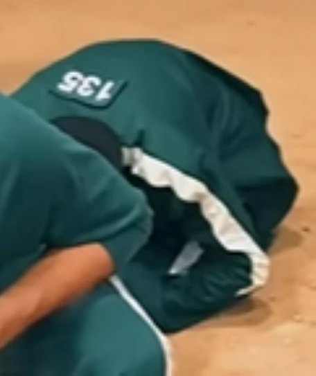 Player 135 | MrBeast Squid Game Wiki | Fandom