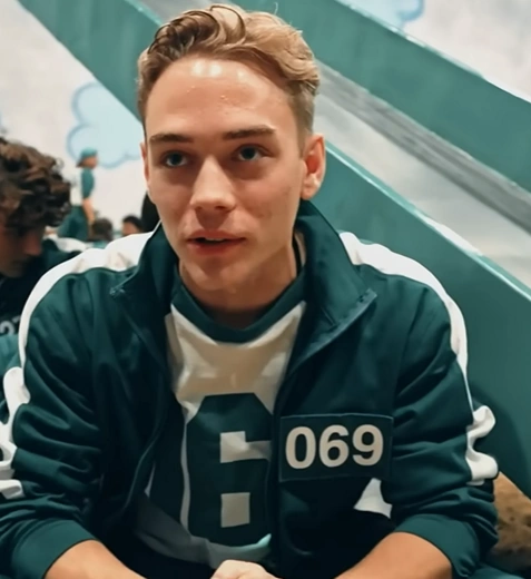 Player 069 | MrBeast Squid Game Wiki | Fandom