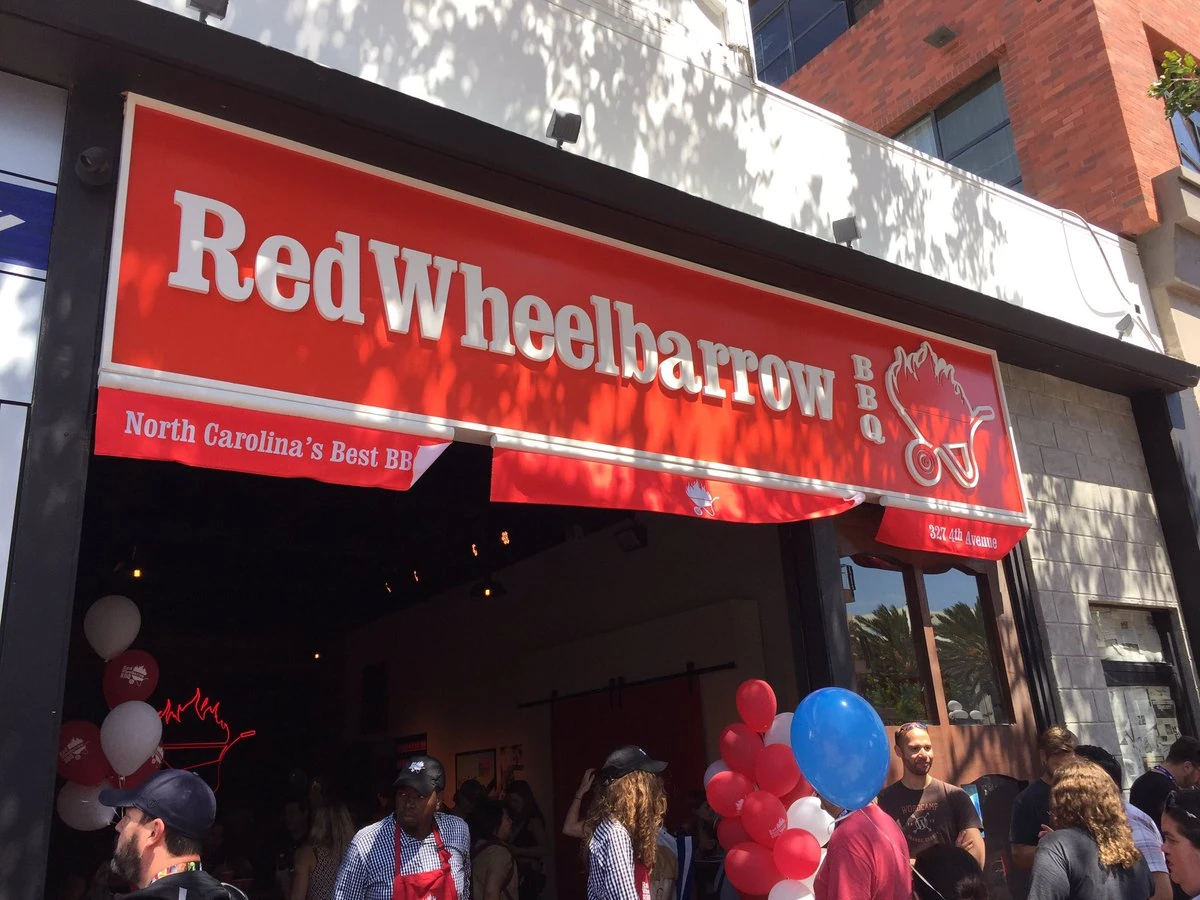 Red Wheelbarrow | Mr. Robot Wiki | Fandom