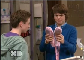 Mr. Young (episode) | Mr. Young Wiki | Fandom