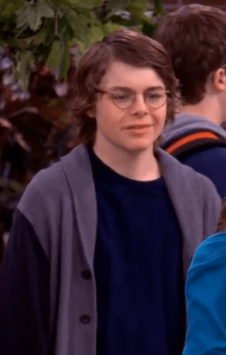 Alan Small | Mr. Young Wiki | Fandom