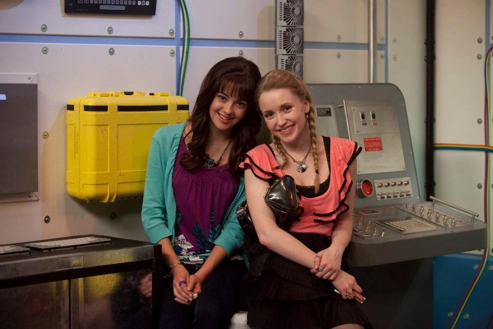 Echo and Ivy | Mr. Young Wiki | Fandom