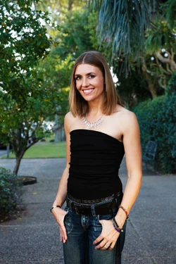 Julie Stoffer | Real World Wiki | Fandom