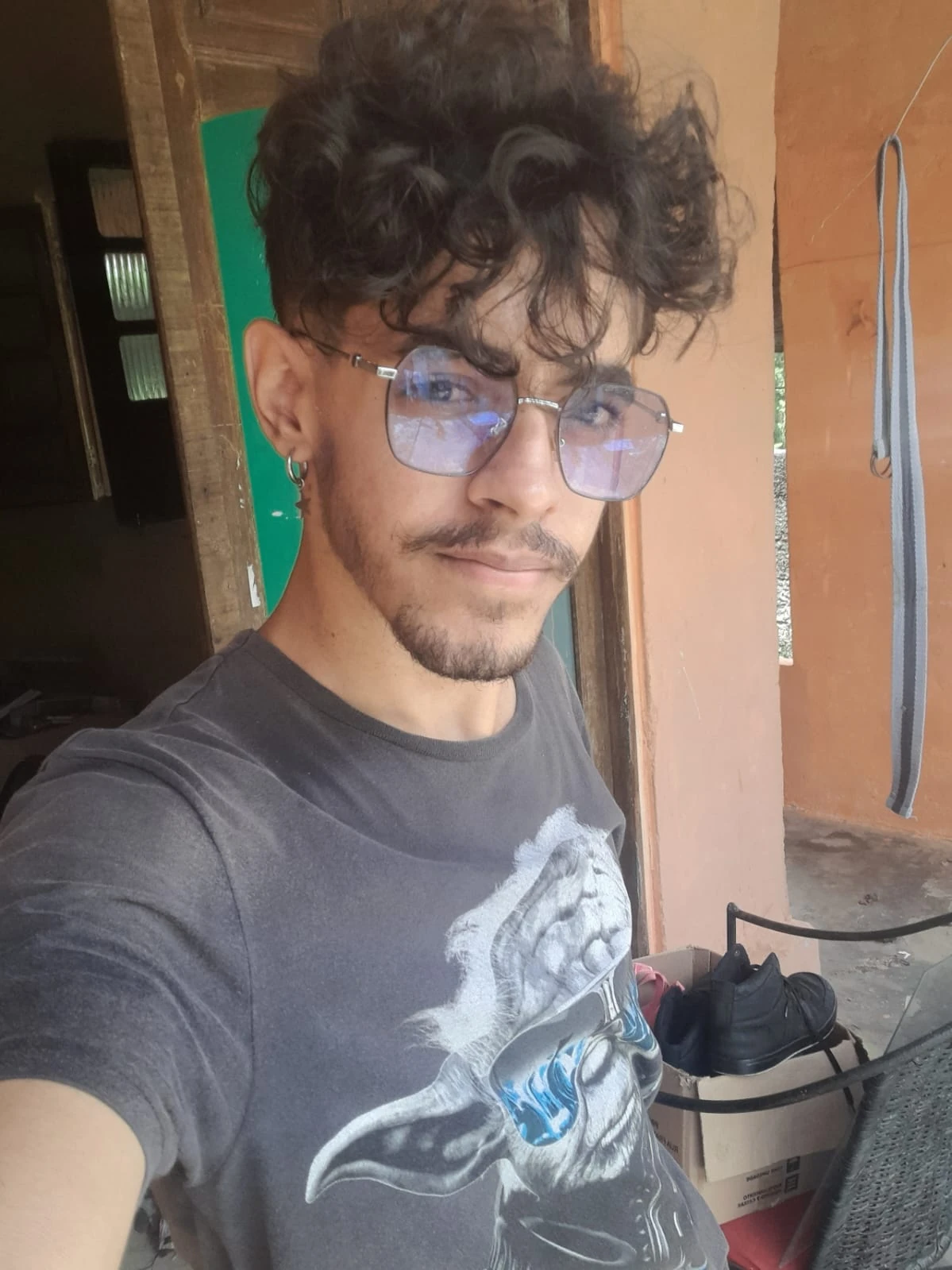 Lonely | Multiverso de Minecraft Brasileiro Wiki | Fandom