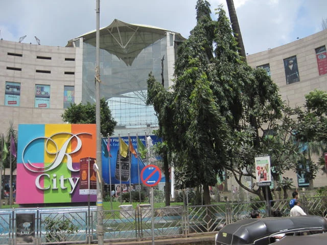R - City Mall | Mumbai Wiki | Fandom