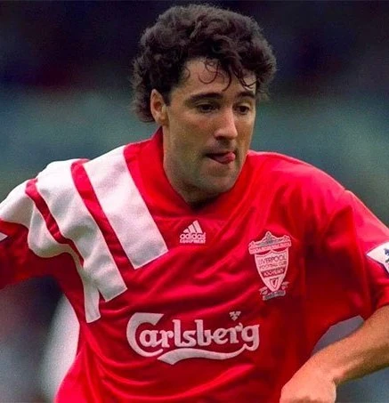 Dean Saunders | Mundo FIFN Wiki | Fandom