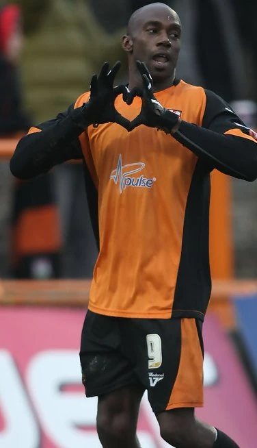 Steve Kabba | Mundo FIFN Wiki | Fandom