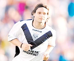 Ariel Zárate | Mundo FIFN Wiki | Fandom