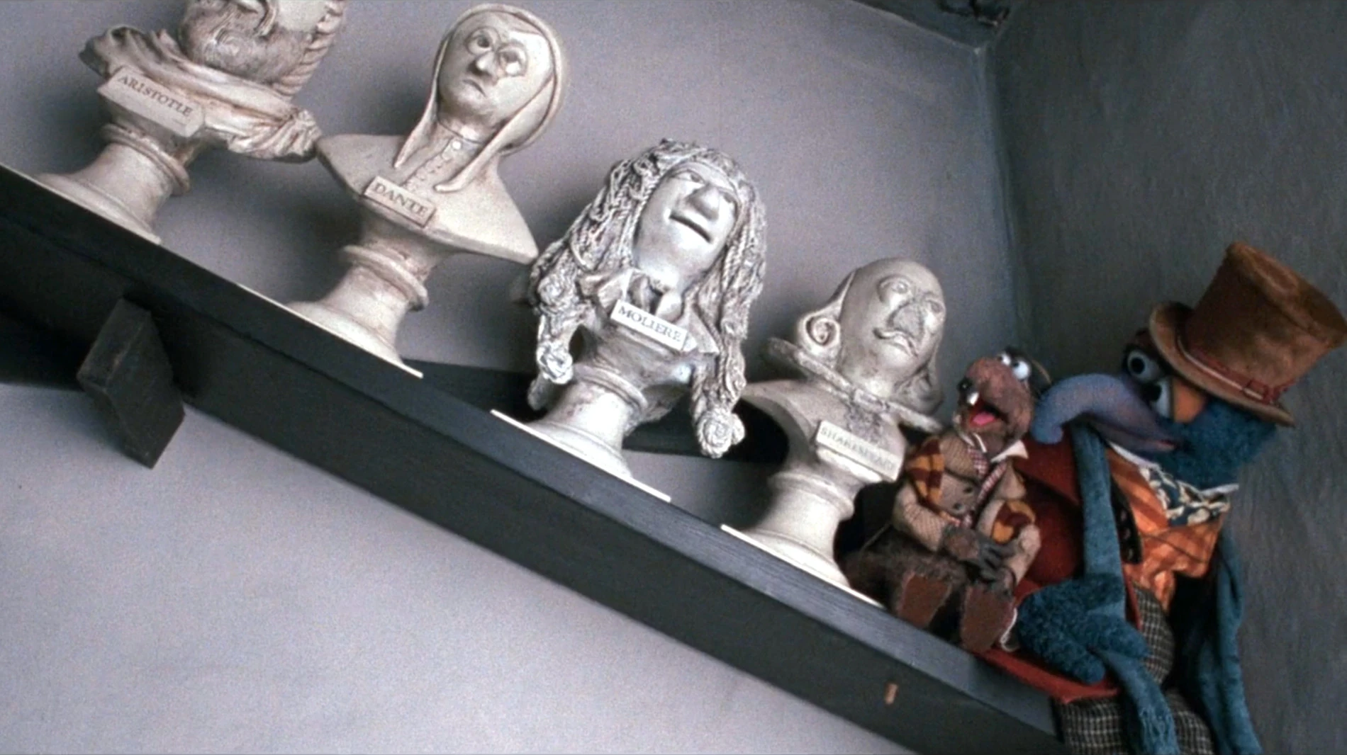 Schoolroom Busts | Muppet Wiki | Fandom