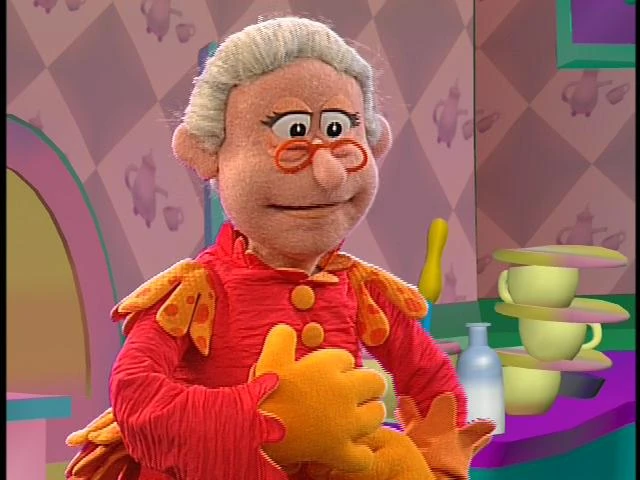 Grandma Small | Muppet Wiki | Fandom