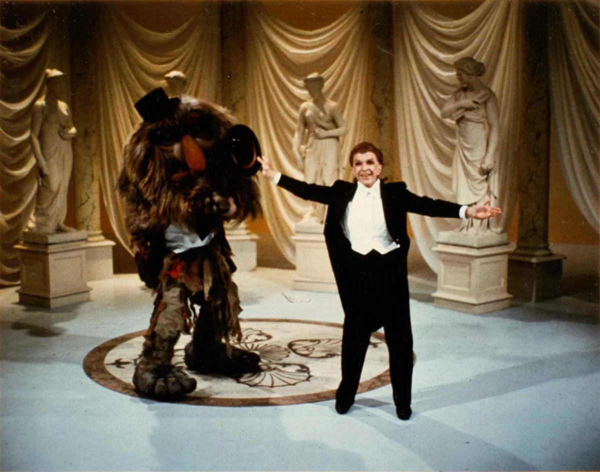 Episode 206: Nancy Walker | Muppet Wiki | Fandom