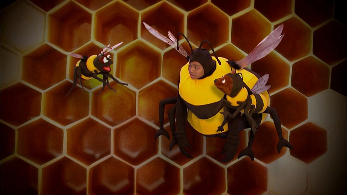 Bee (Sesame Street) | Muppet Wiki | Fandom