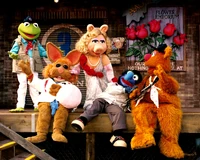 Muppets on Location: Days of Swine and Roses | Muppet Wiki | Fandom