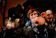 The Muppet Show: Sex and Violence | Muppet Wiki | Fandom