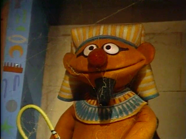 Sesame Street Bert And Ernie In A Pyramid