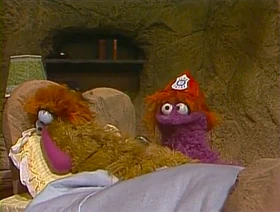 Deena and Pearl: Play Daddy | Muppet Wiki | Fandom