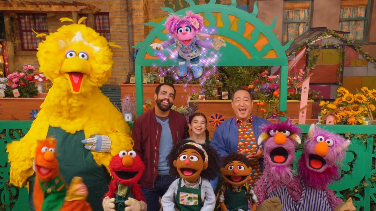 We Love Our Garden | Muppet Wiki | Fandom