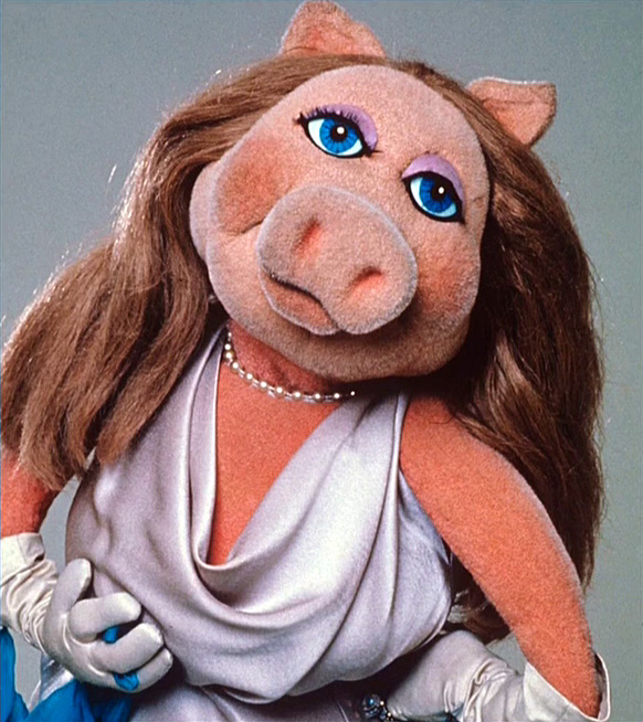 Muppets Miss Piggy Brown Hair