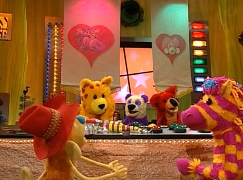 Episode 102: Walk the Walk | Muppet Wiki | Fandom