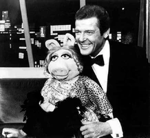Episode 524: Roger Moore | Muppet Wiki | Fandom