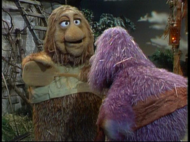 Episode 316: The Battle of Leaking Roof | Muppet Wiki | Fandom