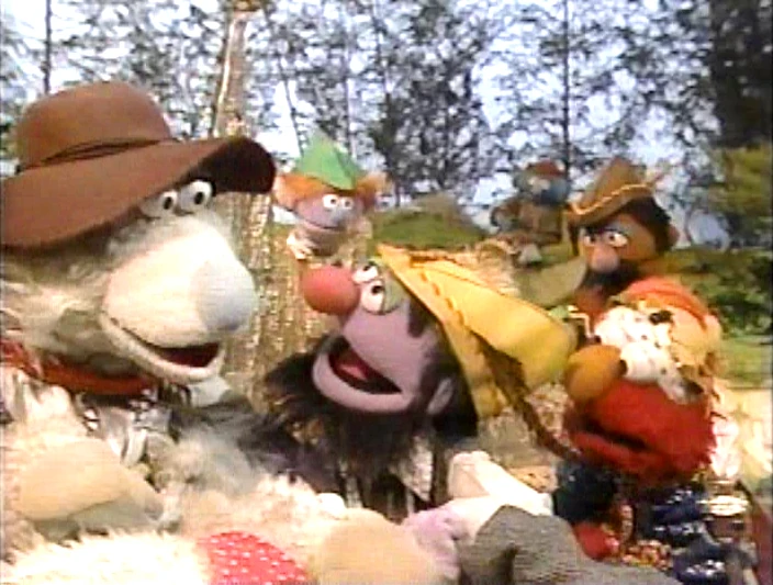 Elmo the King | Muppet Wiki | Fandom