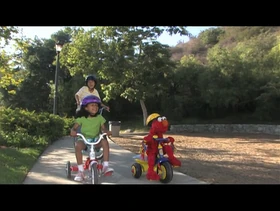 Elmo's Riding | Muppet Wiki | Fandom