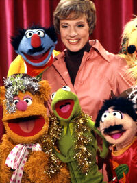 Episode 217: Julie Andrews | Muppet Wiki | Fandom